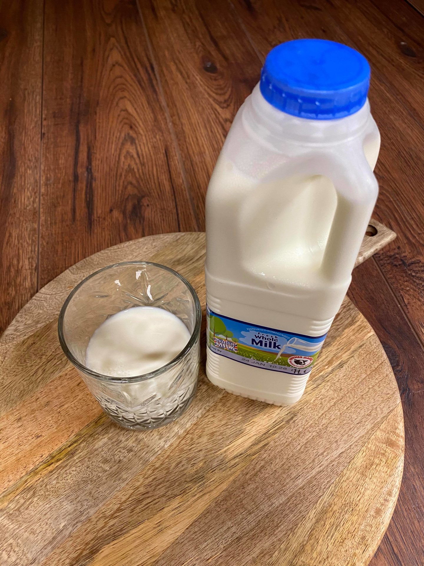 Whole Milk 1 Litre Kerry s Fresh Whole Milk 1 Litre Kerry s Fresh